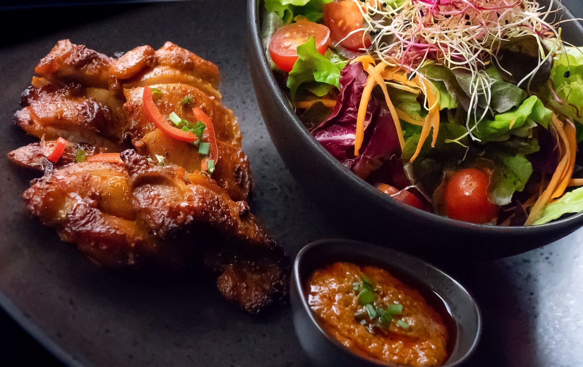 Poulet-satay-salade – La cuisine de Sue